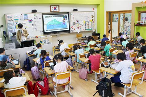 해밀초 와콤 원 타블렛을 활용한 하이브리드 학습환경에서 Vr∙ar 기반 협력 학습 모델 시도로 교육업계 ‘주목