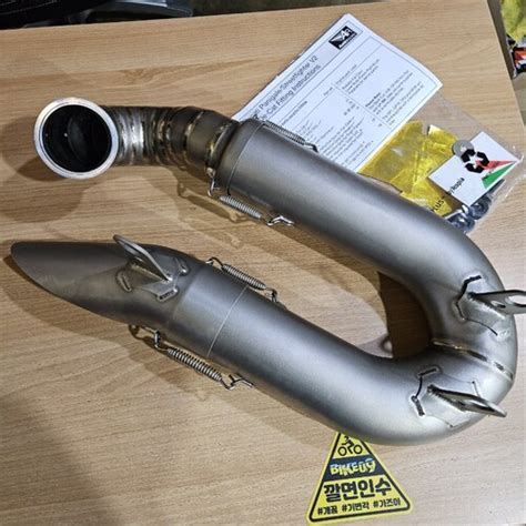 오스틴레이싱 두카티 파니갈레 V2 오스틴 아크라 머플러 오토바이 튜닝 부품 바이크09