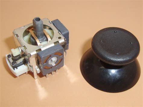 Analog Joystick With Knob 4398 Sunrom Electronics