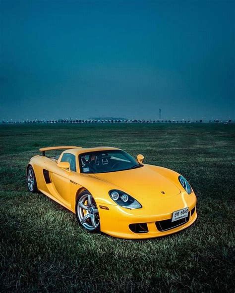 Pin By Hageles1311 Tonyelperro10 On Porches Tuning Porsche Sports Car Porsche Carrera Gt