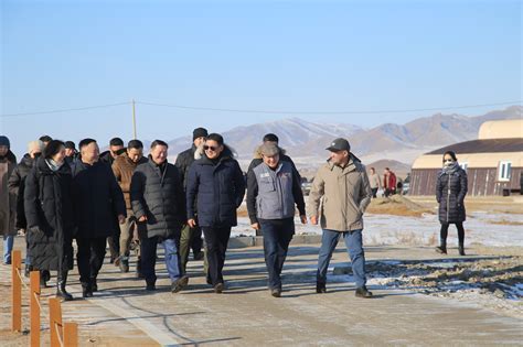 СҮҮНИЙ КЛАСТЕР ФЕРМИЙН ТӨСӨЛД 30 ӨРХ ХАМРАГДАЖ ДОТООДЫН ЗАХ ЗЭЭЛД ЕСӨН САЯ ЛИТР СҮҮ НИЙЛҮҮЛЖЭЭ