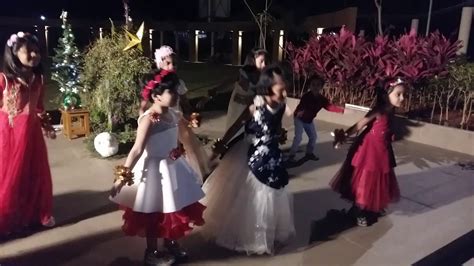 Mishika Chauhan And Others Performing On Christmas Eve Youtube