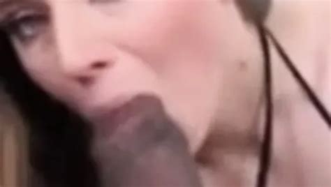 인종 간 흑인 대물 자지 숭배 2 xHamster
