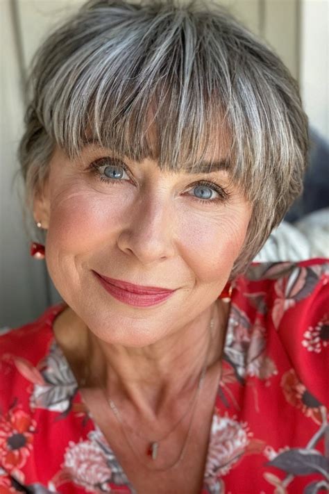 36 Hairstyles With Bangs That Make Ageless Beauty Easier Than Ever For