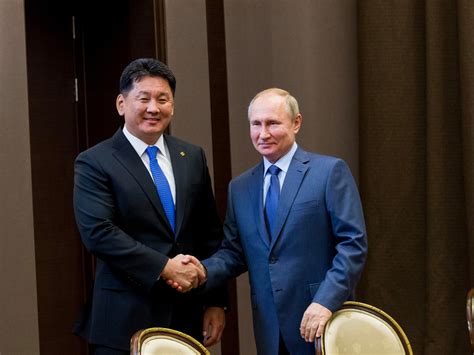 Монголоор ХИЙН ХООЛОЙГ дайруулах талаар судлах үүргийг В В Путин ХОЁР дахь удаагаа өгөв Isee Mn