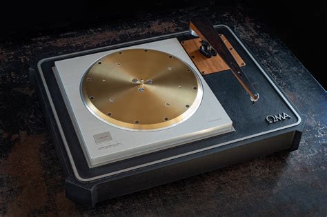 Oswalds Mill Audio - OMA Cast Iron SP10 Plinth System | OMA Turntable