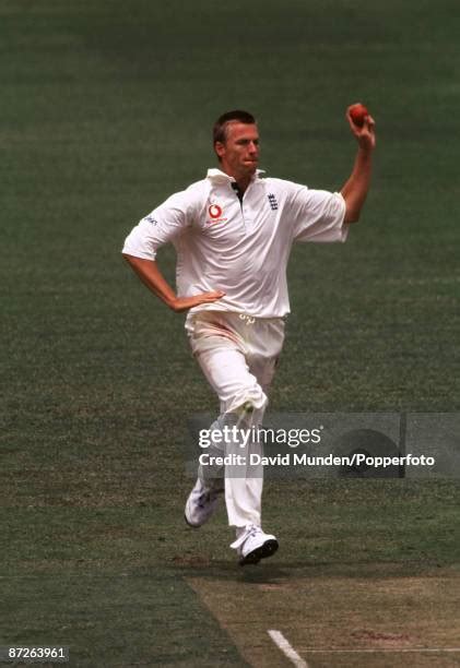 Alan Mullally Cricket Photos And Premium High Res Pictures Getty Images