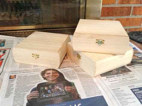 Becoming His DIY Memory Box