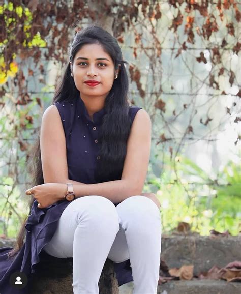 2360 पसंद 62 टिप्पणियाँ Instagram पर Rashmi Pawar Rashmipawar77