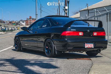 2001 Acura Integra With 15x8 35 Gram Lights 57dr And 20550r15 Nitto