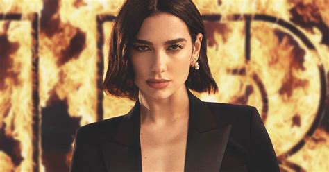 Dua Lipa ร้องเพลง Freedom ของ George Michael สำหรับแคมเปญเปิดตัวน้ำหอม
