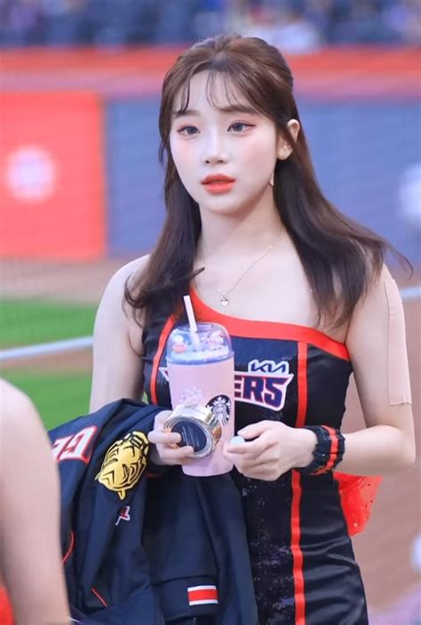 이주은 치어리더 프로필 기아 삐끼삐끼 대만 김도영 문신 타투 네이버 블로그