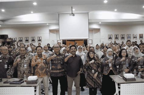 Peksos Dinsos Jatim Sinau Bareng Suko Widodo Afederasi