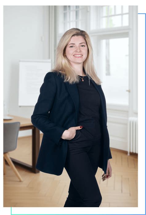 Anzhela Abramova Kanzlei Siebert Lexow