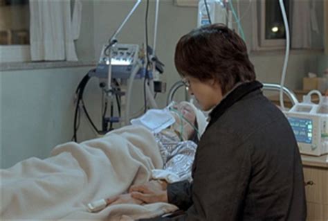 Hangul Celluloid April Snow 2005 South Korea Review