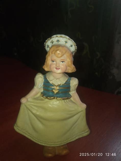 Редкая старинная статуэтка качающая девочка 50 е — цена 500 грн в