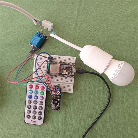 Light Up A Lamp Connected To Esp32 Board By Remote Control