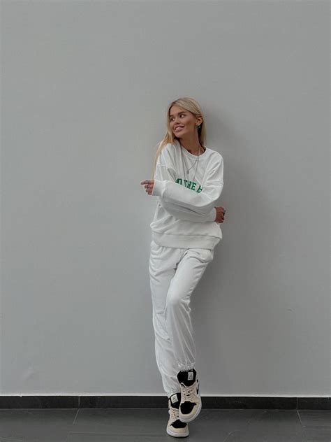 Mashasazepina Style Fashion Normcore