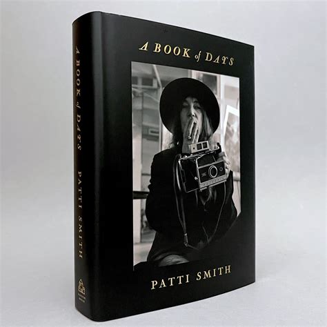 Patti Smith A Book Of Days Books About Art