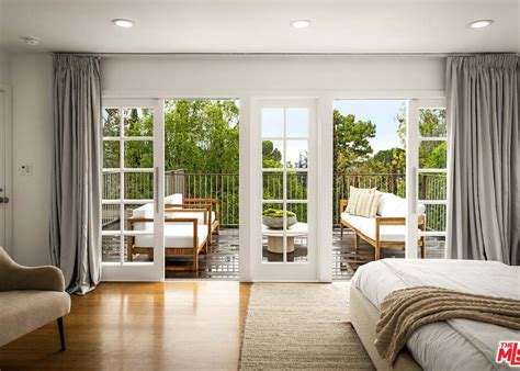2745 La Cuesta Dr Los Angeles Ca 90046 Mls 26634771 Redfin