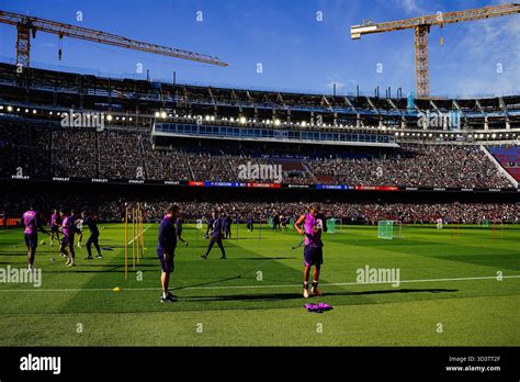 Fc Barcelona Player 10 Lamine Yamal During Trainning Session In