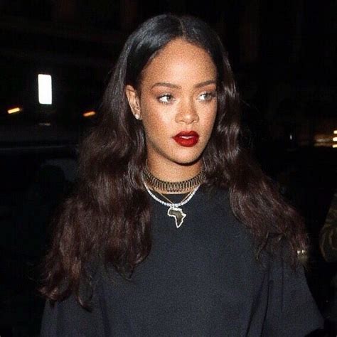 Pintrest Heftyfuccks ♰ Rihanna Face Rihanna Riri Rih