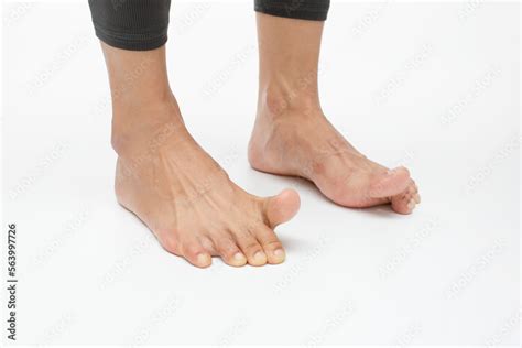 Lift Big Toe While Keeping The Other Toes On The Floor Foot Exercises For Flexibility And
