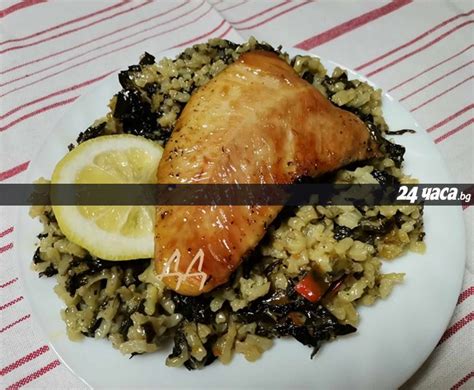 Пуешко филе върху канапе от ориз и лапад