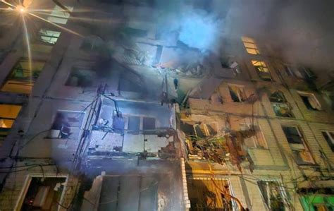 Политика Зеленський відреагував на удар по Харкову