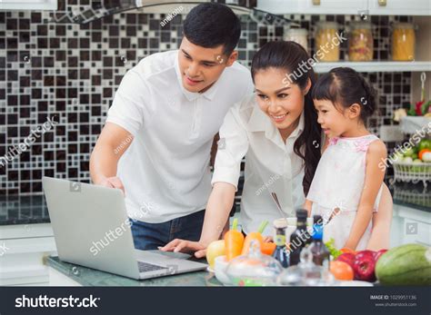 Father Doughtier Beauty Photos Images And Pictures Shutterstock