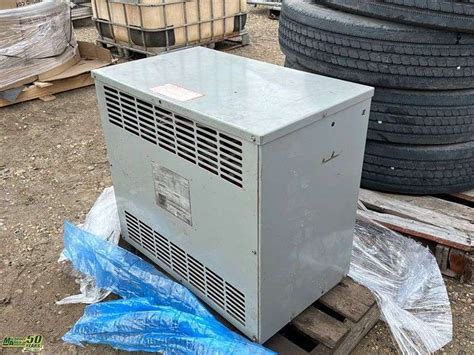30 Kva Federal Pioneer Transformer Michener Allen Auctioneering Ltd 30 Kva Federal Pioneer Transformer Michener Allen Auctioneering Ltd