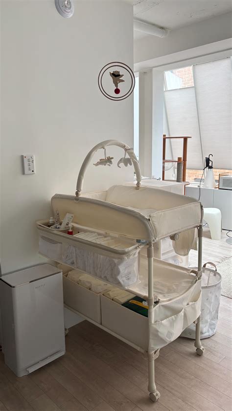 요리하는 연주자 일상기록 따끈따끈 신상 빵 나왔어~~~🍞🍞 초코식빵과 사랑에 빠지게 될거야~~ 초코식빵 집의기록상점 Instagram