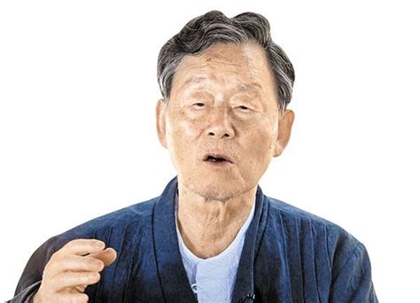 부친 한승원 “딸 세계가 전쟁통에 무슨 잔치냐며 기자회견 사양”