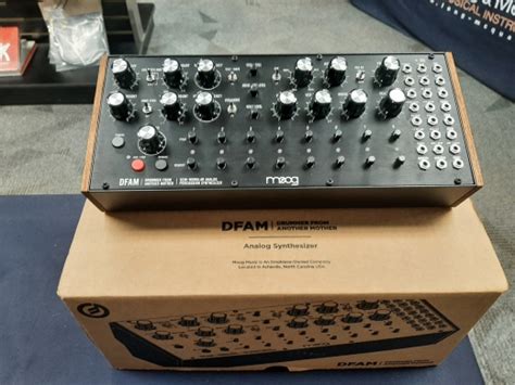 Gear Hunter Moog Dfam