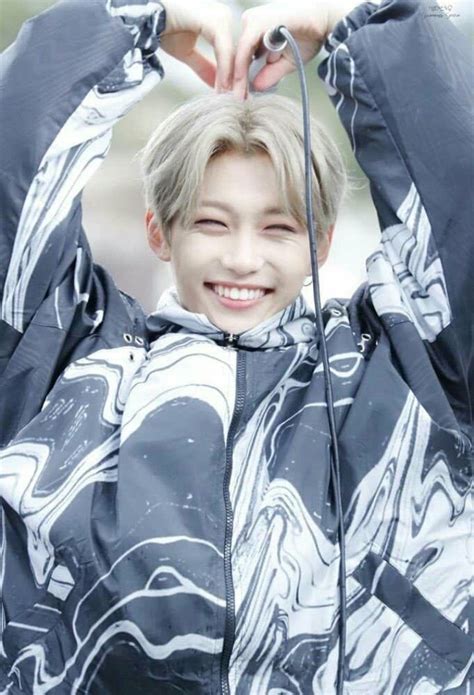 Идеи на тему «felix 34 знаменитости певцы знаменитые парни