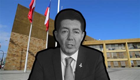 Alcalde de Antofagasta Jonathan Velásquez se ausenta a sesión del