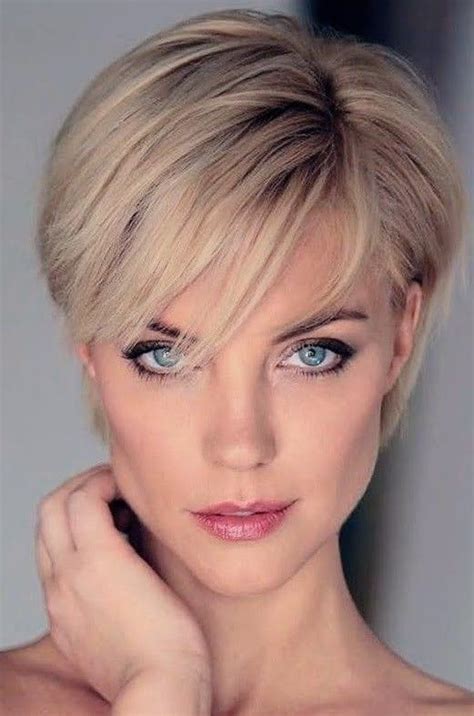 Pixie Haircut Over 65 Short Blonde Hair Over 60 Pixie Cuts Blonde