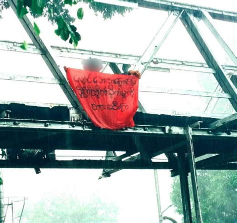 ရန်ကုန်မြို့ Ybs ကားပေါ်နှင့် ကုန်းကျော်တံတားပေါ်တွင် ငလျင်ဘေးအကြောင်းပြ ဗုံးကြဲတိုက်ခိုက်မ