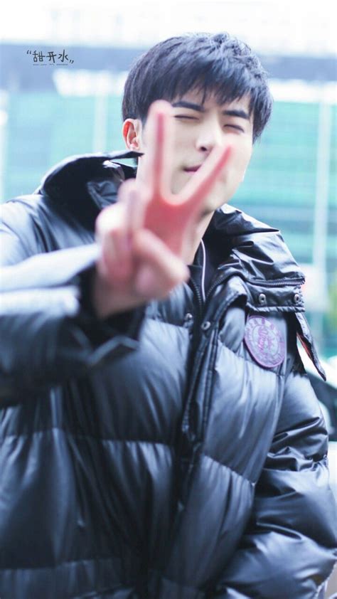 Pin Oleh 猴子 樱桃 Di 徐开骋 X U K A I C H E N G