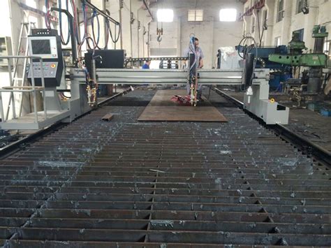 Heavy Duty Mm CNC Micro Hypertherm Edge PRO Cutter China Flame Triple Cnc Cutting Machine