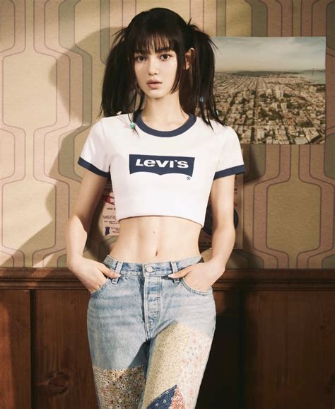 Blip 2 리바이스 공식 홈페이지 뉴진스 🤎