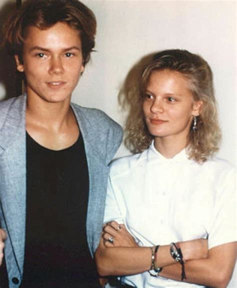Whos Samantha Mathis From Broken Arrow Wiki Husband Net Worth