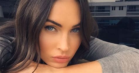 Oooh Megan Fox Deelt Eerste Foto Van Pasgeboren Baby Flair Voor Jou Over Jou Flair