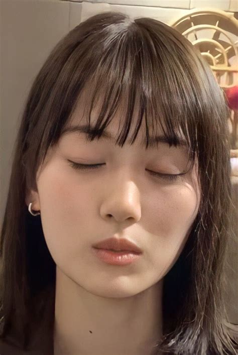 Pinterest【2024】 女性 顔 女性アイドル 顔