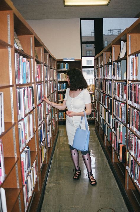 Muse Monday Sophie Helf Lisa Says Gah