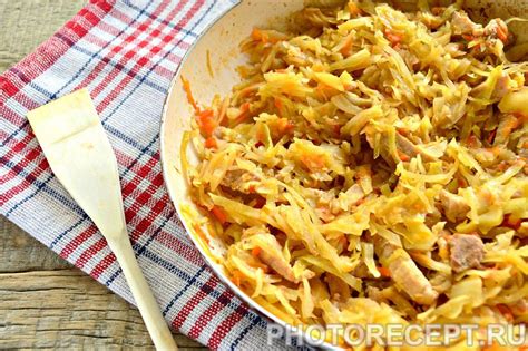 Свинина тушеная с капустой - рецепт приготовления