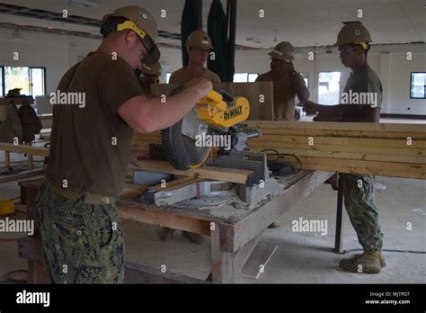 171018 N No181 0198 Palawan Philippines Dec 19 2017 Builder 3rd