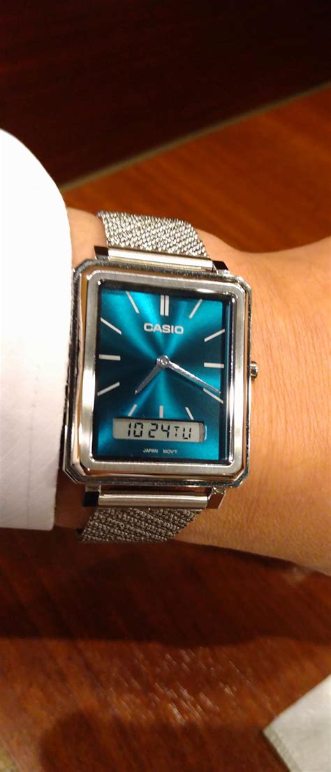 Jp [カシオ] Casio スタンダード アナデジ レクタングラーフェイス メンズ 腕時計 Mtp B205m 3e ステンレスメッシュバンド ブルーグリーン 海外