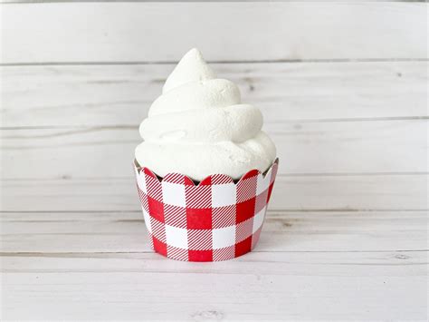 Red And White Buffalo Check Cupcake Wrappers Set Of 16 Standard Size