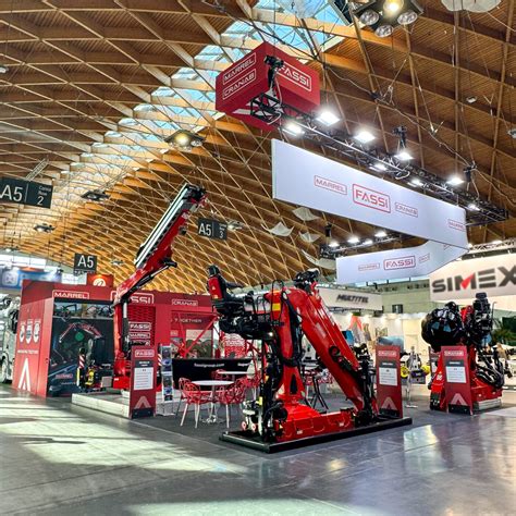 Fassi Gru Spa Loader Cranes Manufacturer Since 1965